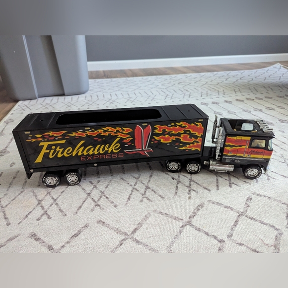 nylint corp | Toys | Vintage Firehawk Express Cast Iron Toy Truck ...